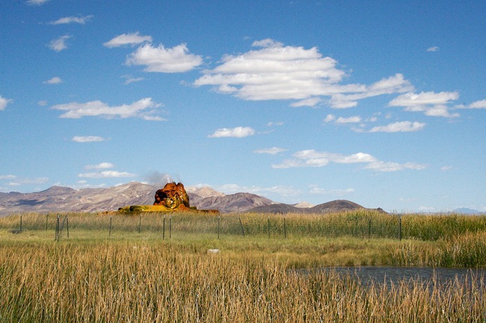 Fly Geyser: A Man Made Geyser in Nevada | Amusing Planet